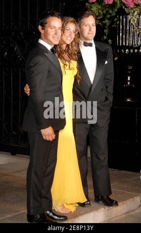 David Lauren and Andrew Lauren arrive at the Ralph Lauren Fashion Show ...