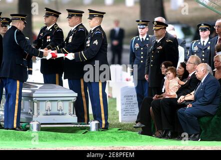 The daughter of U.S. Army Brig. Gen. Ronald R. Ragin, 13th ...