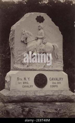 The monument to the 5th New York Cavalry Regiment at Gettysburg ...