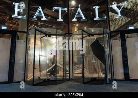 Exterior of Eataly London, an Italian food market and restaurants in ...