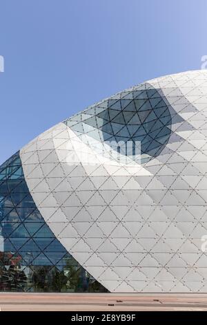 "The Blob", designed by Massimiliano Fuksas in Eindhoven, Noord-Brabant ...