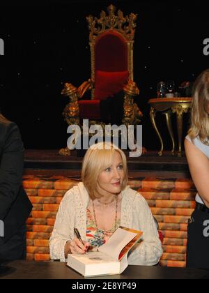 Author JK Rowling signs copies of 'Harry Potter and the Deathly Hallows ...
