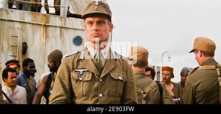 RAIDERS OF THE LOST ARK, Wolf Kahler, Ronald Lacey, 1981 Stock Photo ...
