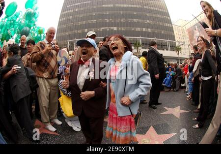 THE MUNCHKINS THE WIZARD OF OZ (1939 Stock Photo - Alamy