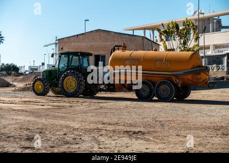 tractor water tanker Stock Photo - Alamy