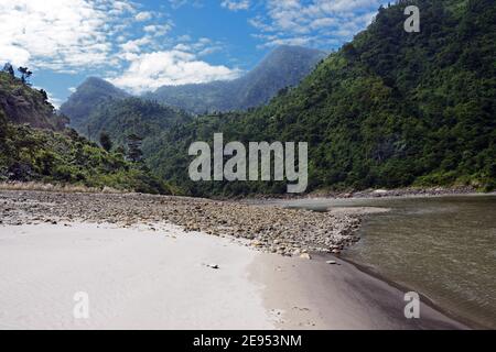The Trishuli River is a major tributary of the Narayani River in ...