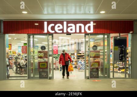 Inside Iceland supermarket, UK, London Stock Photo - Alamy