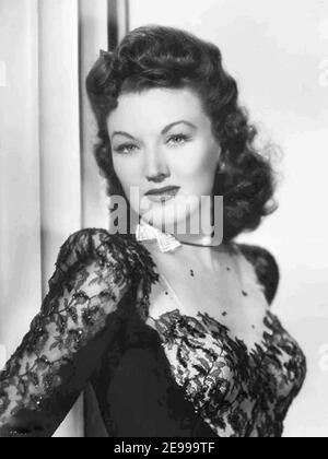 GINNY SIMMS (1913-1994) Promotional photo of American singer and film ...