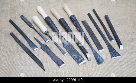 woodworking chisels of the Roman carpenter reconstruction by daegrad ...