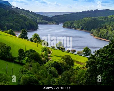 Derwent Reservoir, Upper Derwent Valley, Derbyshire, England, UK Stock ...