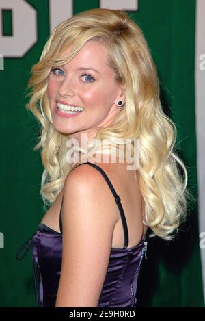 INVINCIBLE, Elizabeth Banks, 2006. ©Walt Disney Co./courtesy Everett ...