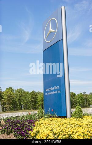 Mercedes Benz SUV Stock Photo - Alamy
