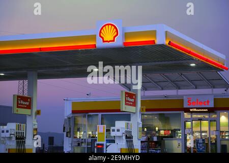 Shell filling station (Hassloch, Rhineland-Palatinate, Germany Stock ...