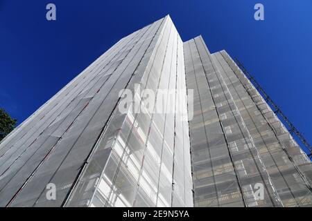Scaffolding: Scaffolded high rise building (Germany Stock Photo - Alamy
