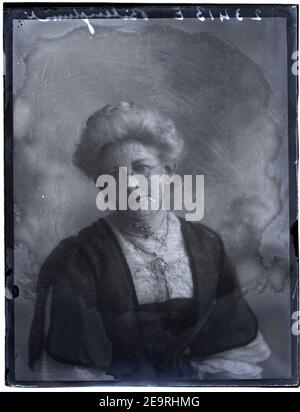 Mrs Billinghurst, 2 Nov 1906 (16580947342 Stock Photo - Alamy