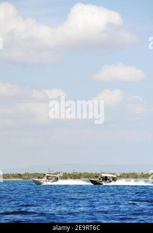 MSST San Diego Level 2 Tactics GTMO 120214 Stock Photo - Alamy