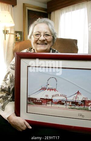 EXCLUSIVE. Circus owner Arlette Gruss poses with two clowns in her ...