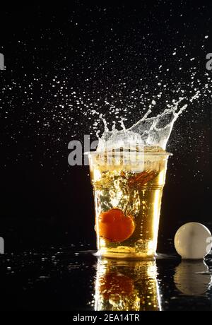College party sport - beer pong Stock Photo - Alamy