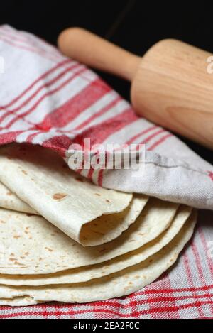 Tortilla, Mexican, Mexican, Tortillas in cloth, Mexico Stock Photo - Alamy