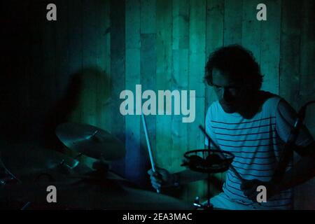 rocketnumbernine @ the waiting room 260712 Stock Photo - Alamy