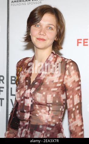 Maggie Gyllenhaal Film: The Great New Wonderful (2005) Characters: Emme ...