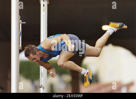 RENS BLOM POLE VAULT NETHERLANDS OLYMPIC STADIUM HELSINKI FINLAND 11 ...
