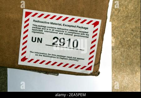 The UN number label for Radioactive material, Excepted package Stock ...