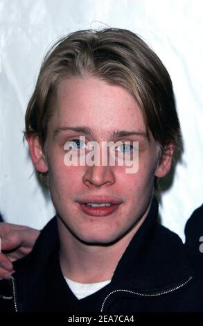 MACAULAY CULKIN, SAVED!, 2004 Stock Photo - Alamy