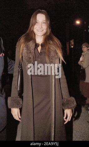 Italian supermodel Carla Bruni arrives at John Galliano's Spring-Summer ...