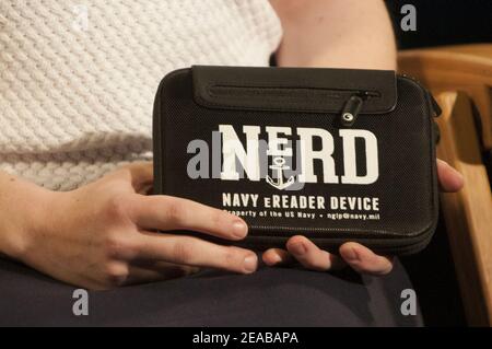 Navy e-Reader device 140512 Stock Photo - Alamy