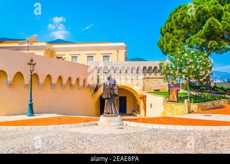 Statue of "monk" François Grimaldi in front of royal palace in Monaco ...