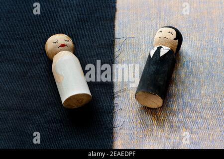 wife and husbend doodles in divorce process concept broken ...