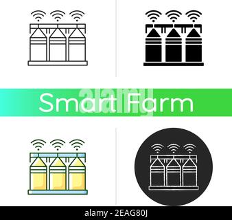 Smart crop storage linear icon Stock Vector Image & Art - Alamy