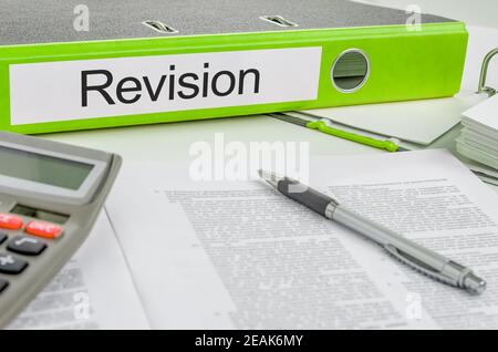 Folder with the label Revision Stock Photo - Alamy