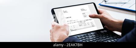 Corporate E Invoice Electronic Accounting Software Stock Photo - Alamy