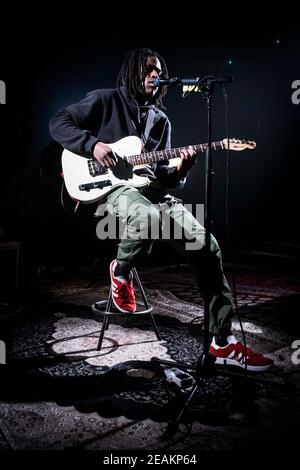 Singer Daniel Caesar (Ashton Dumar Norwill Simmonds) during Coachella ...