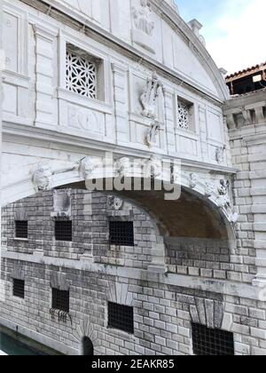 The Bridge of Sighs and Piombi prison at the Doge Palace in the city of ...