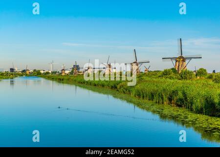 Kinderdijk windmills viewed during sunny summer day, Rotterdam ...