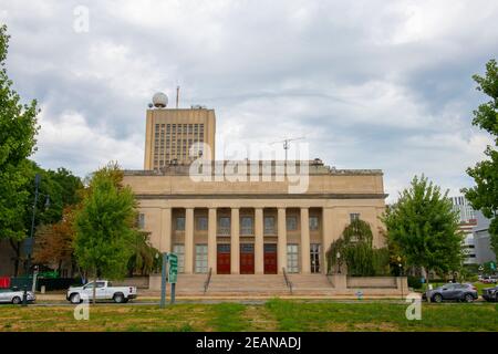 Walker Memorial of Massachussets Institute of Technology MIT at night ...