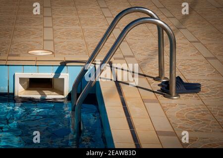 Pool with under water steps in the courtyard of the contemporary ...