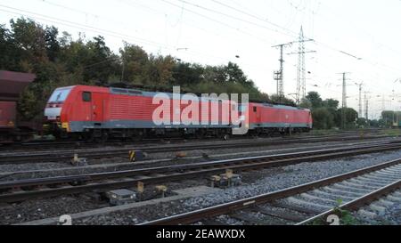 Pair of DB Class 189 EuroSprinter electric locomotives with ore wagons ...