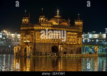 Golden temple Amritsar Gurdwara Light Illumination Nobody Stock Photo ...