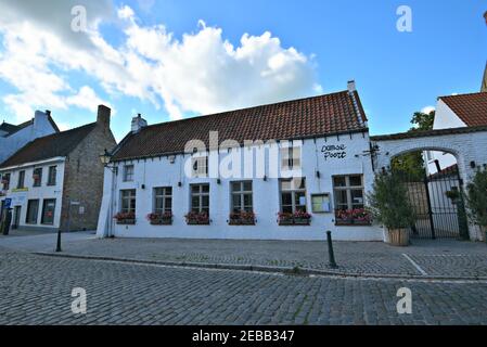 Typical Flemish rural houses in the countryside of Damme, a picturesque ...