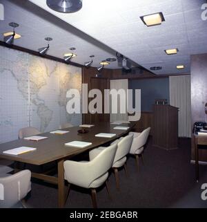 White House Rooms: Queensu0027 Bedroom, Presidentu2019s Dining Room ...