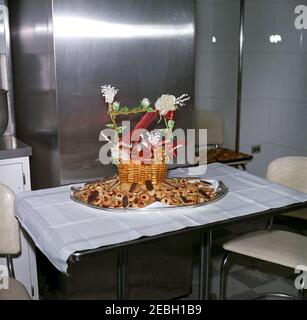 White House Chef Renu00e9 Verdon, Assistant Chef Julius Spessot, and ...