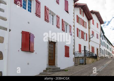 Typical houses in the village of Espelette in the Basque country ...