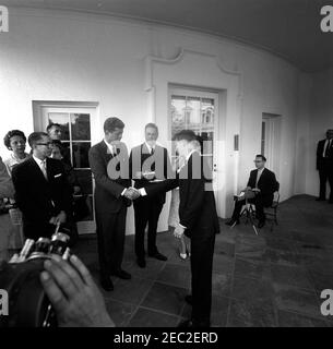 THE SECRET AGENT, from left: Bob Hoskins, Christian Bale, 1996, TM ...