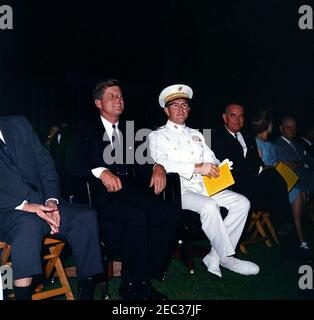 The Commandant of the Marine Corps, General Carl E. Mundy, wearing a ...