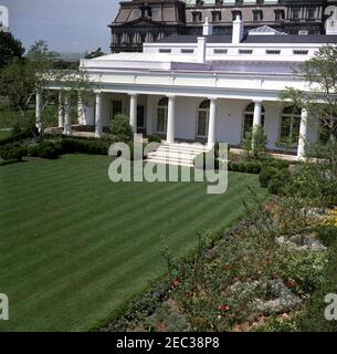 Rose Garden, views. View of the Rose Garden along the West Wing ...