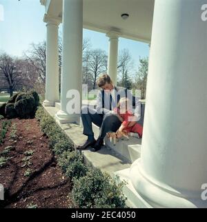 President Kennedy with Caroline Kennedy (CBK), John F. Kennedy, Jr ...